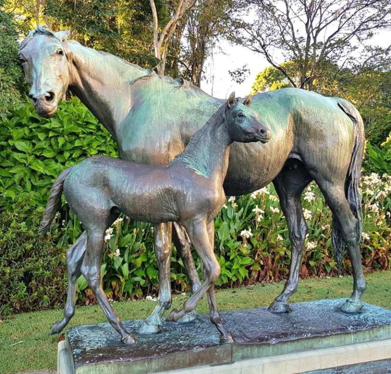Lifesize Bronze Mare and Foal Statue for Garden-YouFine