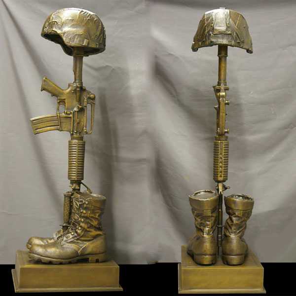 Bronze Boots Rifle and Helmet Statue Design Battlefield Cross Memorial ...