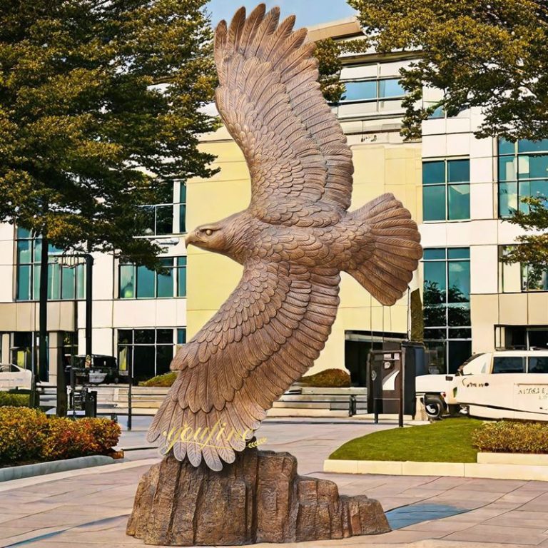 Vertical Flying Eagle Statue-Garden Art Sculpture