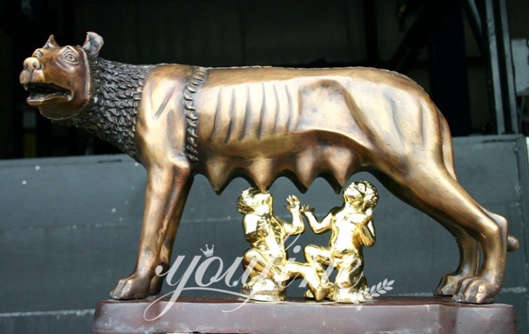 Captivating She-Wolf Statue: A Masterpiece of Bronze Animal Sculpture