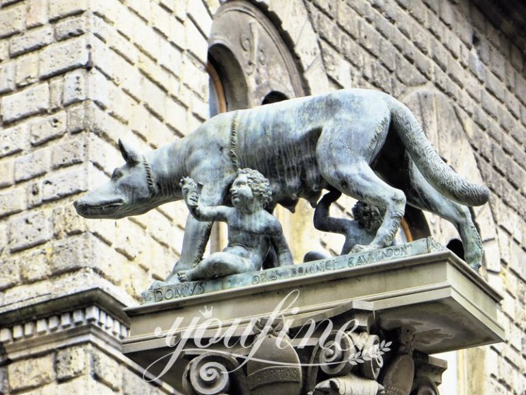 Captivating She-Wolf Statue: A Masterpiece of Bronze Animal Sculpture