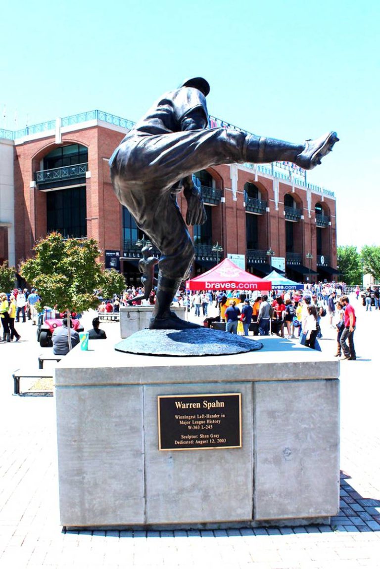 Top 15 Most Famous Bronze Sports Statues