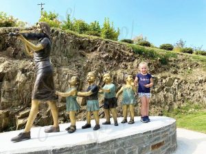 Custom Bronze Memorial Statues & Plaques - YouFine