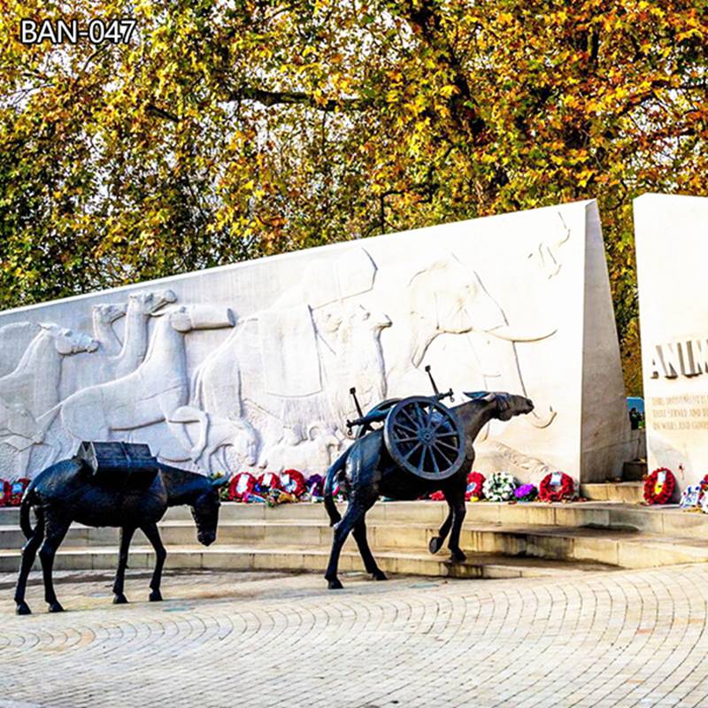 David Backhouse Sculptor Animals in War Memorial Military Statue ...