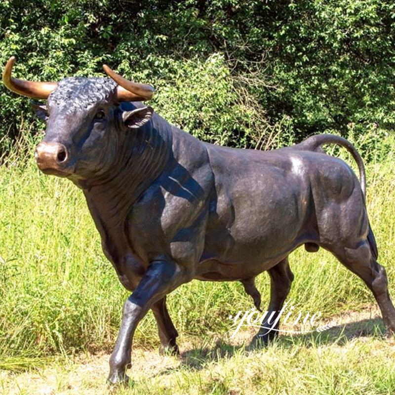 Outdoor Cow Statue