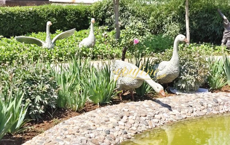 Garden Bronze Flying Wild Goose Sculpture Memorial Pool Decoration-YouFine