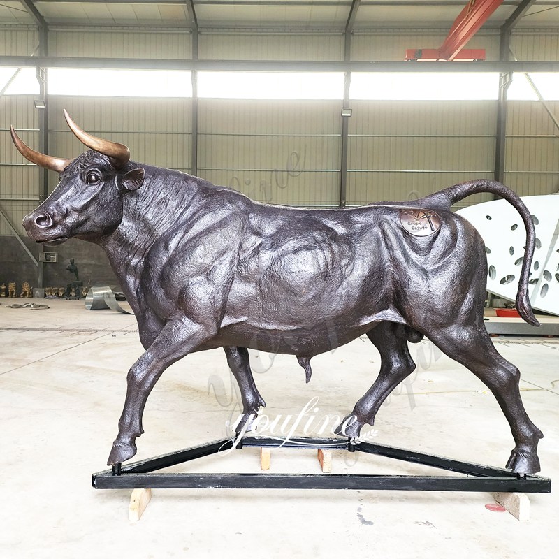 Outdoor Cow Statue