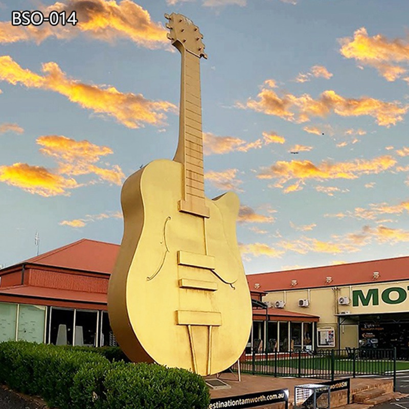Metal Outdoor Big Golden Guitar Sculpture Replica-YouFine