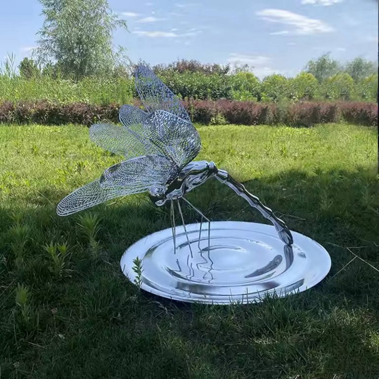 Large Metal Dragonfly Garden Sculpture