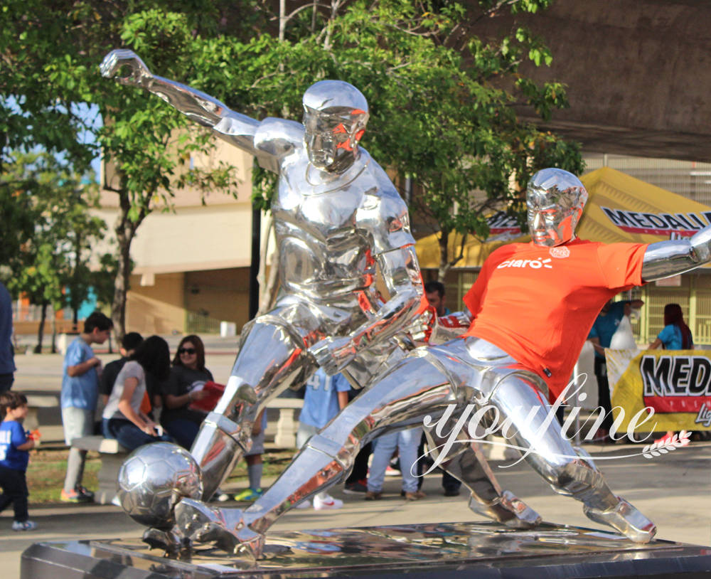 Custom Life Size Stainless Steel Soccer Player Sculpture
