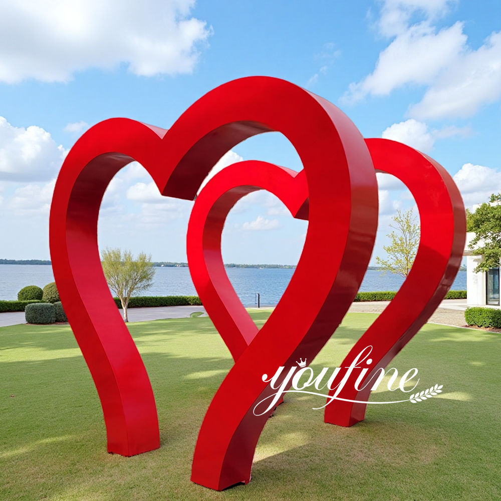 Metal Sculptures of Love for Modern Decoration